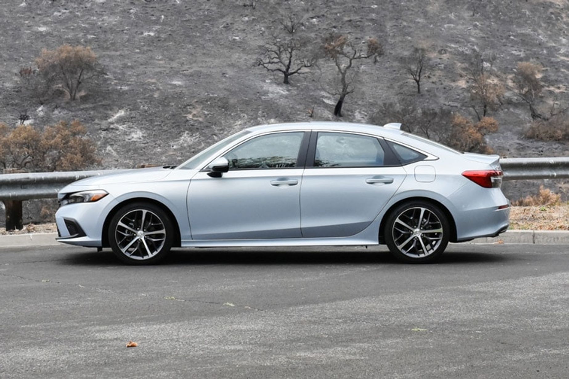 2022 Honda Civic Review: Redesigned to Retain Leadership | Capital One ...