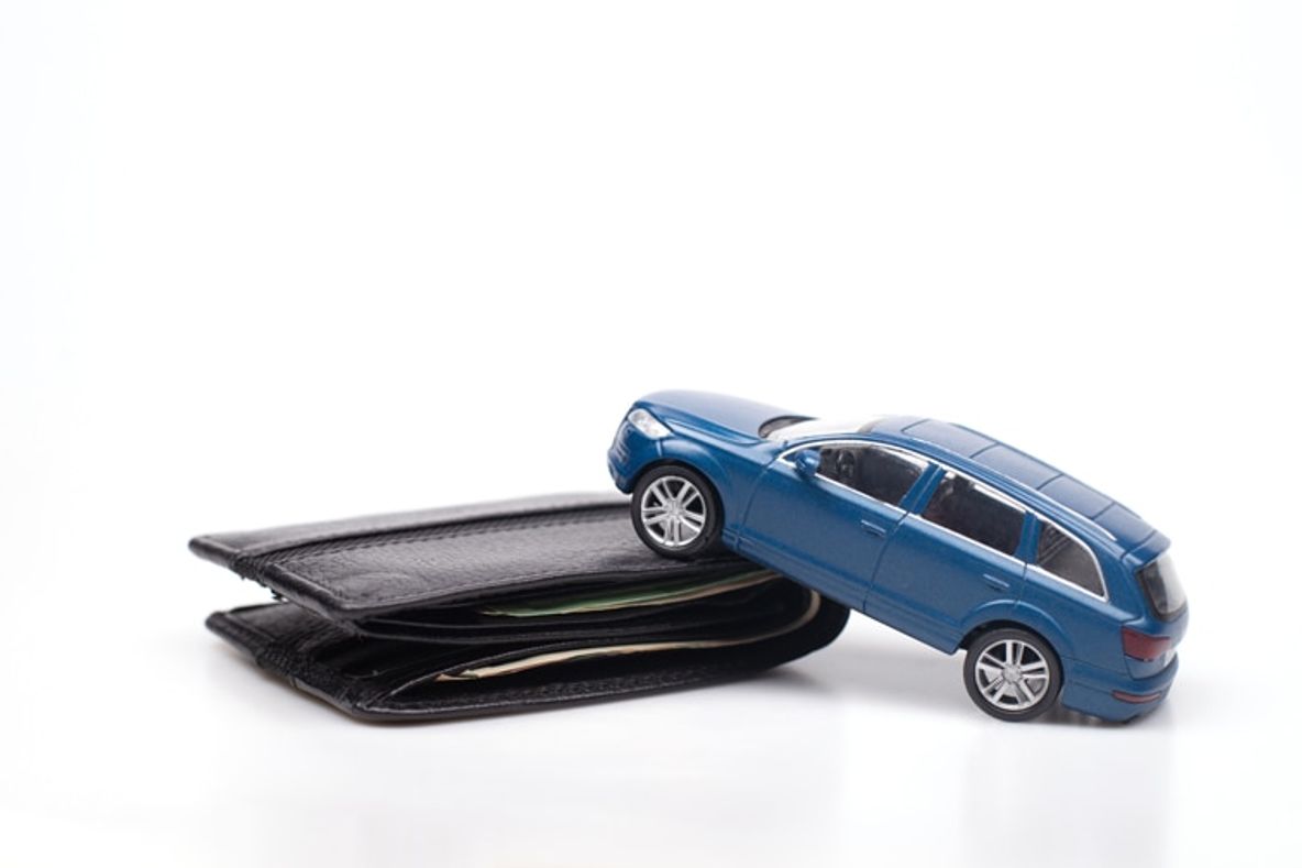 The Guide: How to Save for a Car | Capital One Auto Navigator
