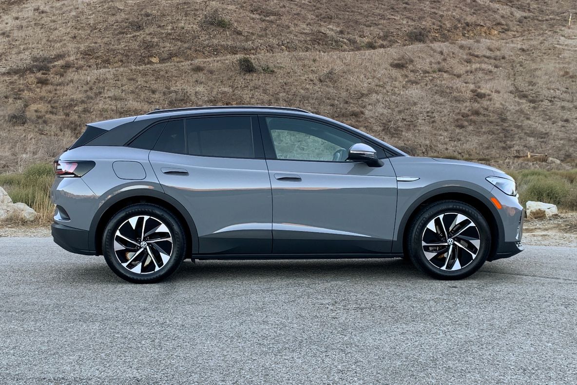 2021 Volkswagen ID.4 Review: The People’s Electric Car | Capital One ...