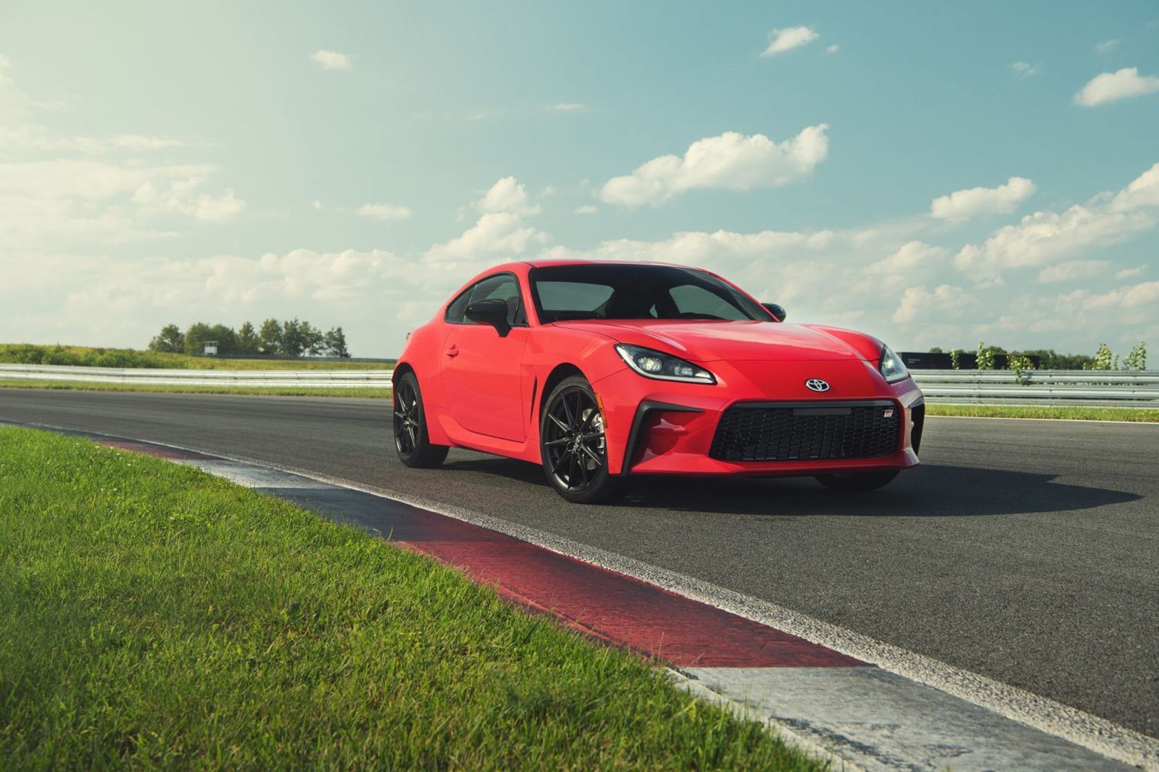 6 Best Sports Cars Under $30,000 | Capital One Auto Navigator