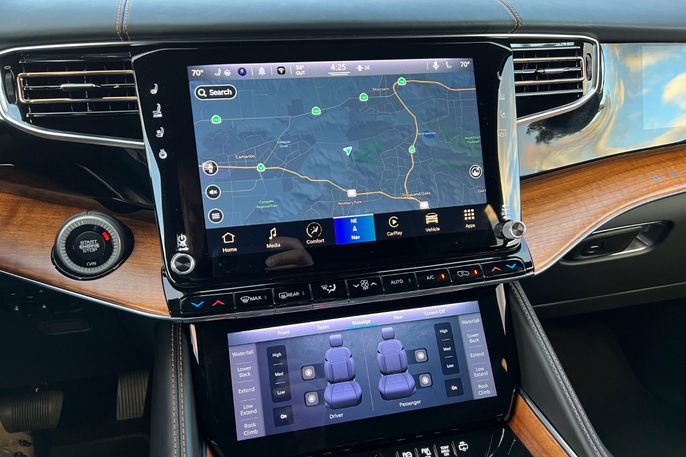 2022 Jeep Grand Wagoneer Review: The Original Luxury SUV Returns ...