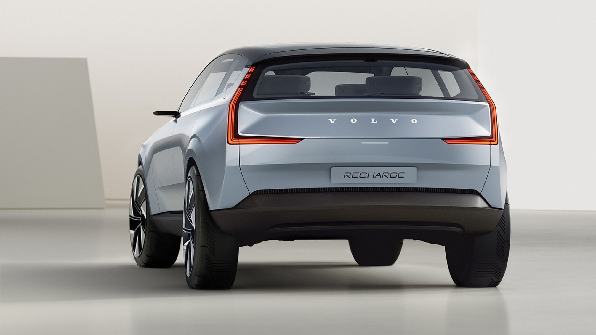 Volvo EX90: What do we Know About the New EV SUV? | Capital One Auto ...