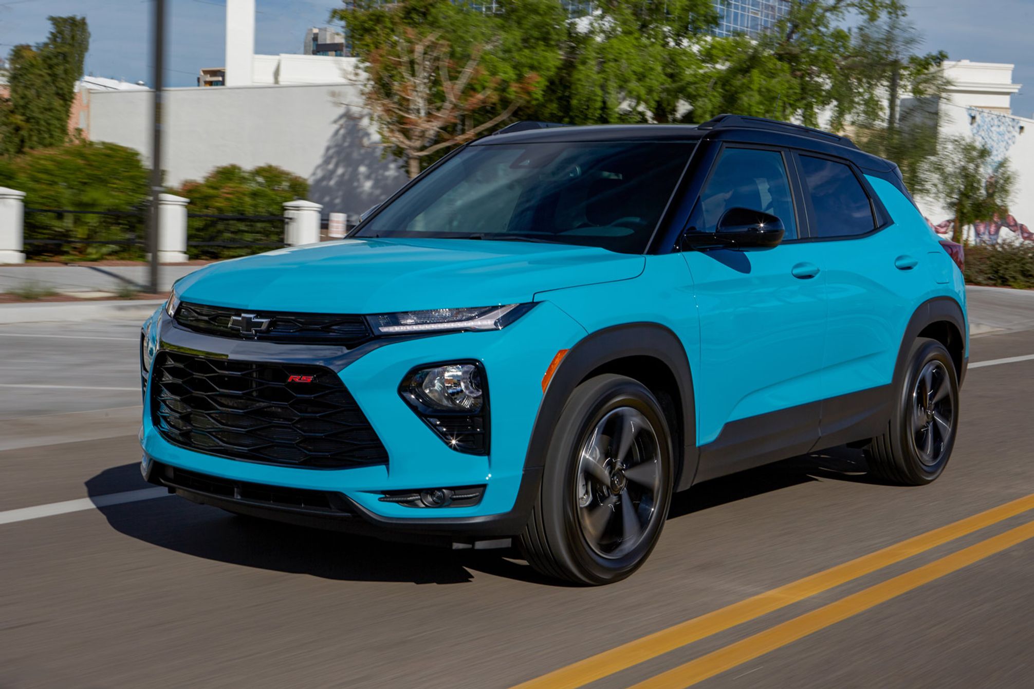 Compared: 2023 Chevrolet Trailblazer vs. 2023 Honda HR-V | Capital One ...