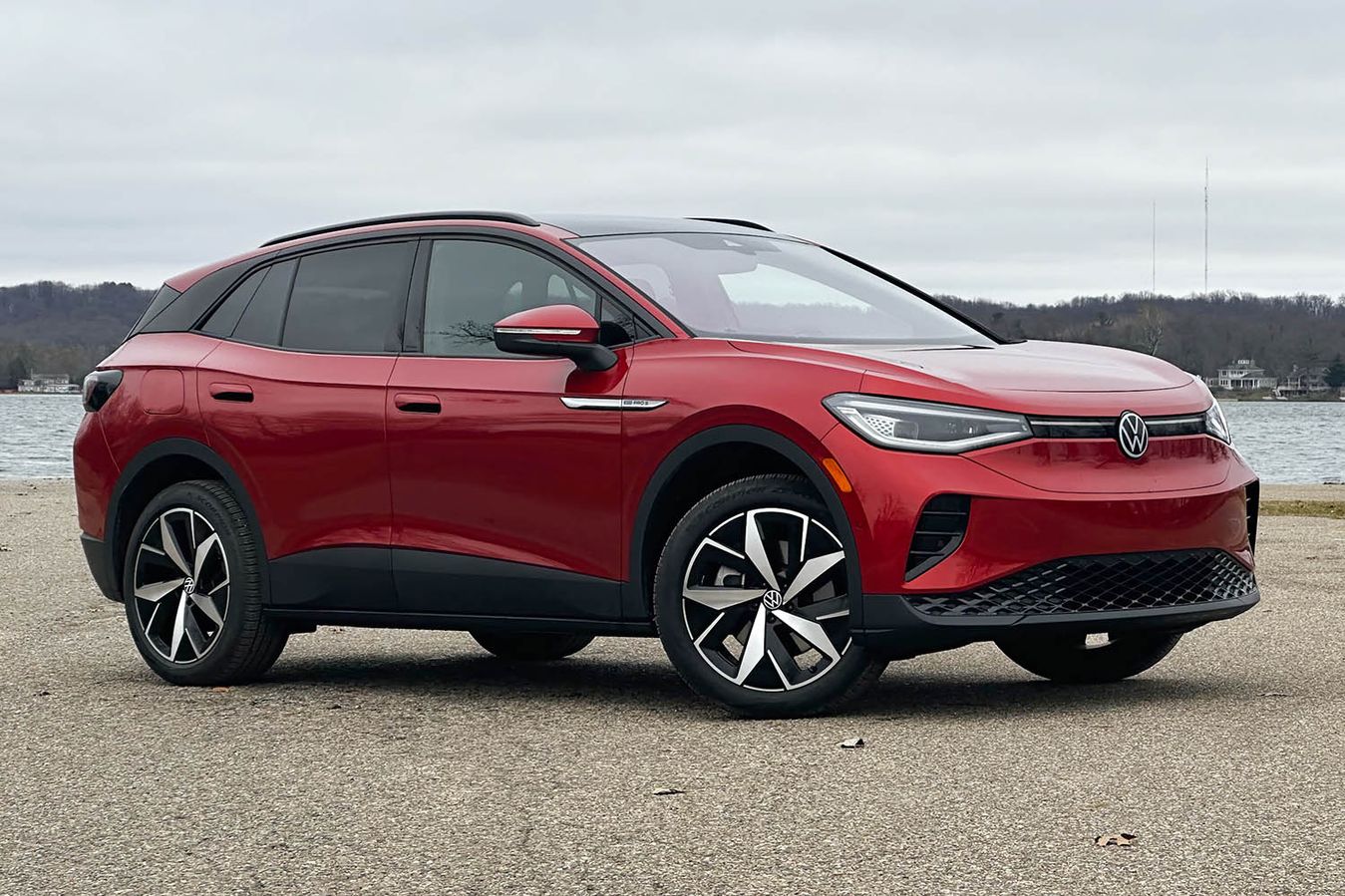 2023 Volkswagen ID.4 AWD Review and Test Drive | Capital One Auto Navigator