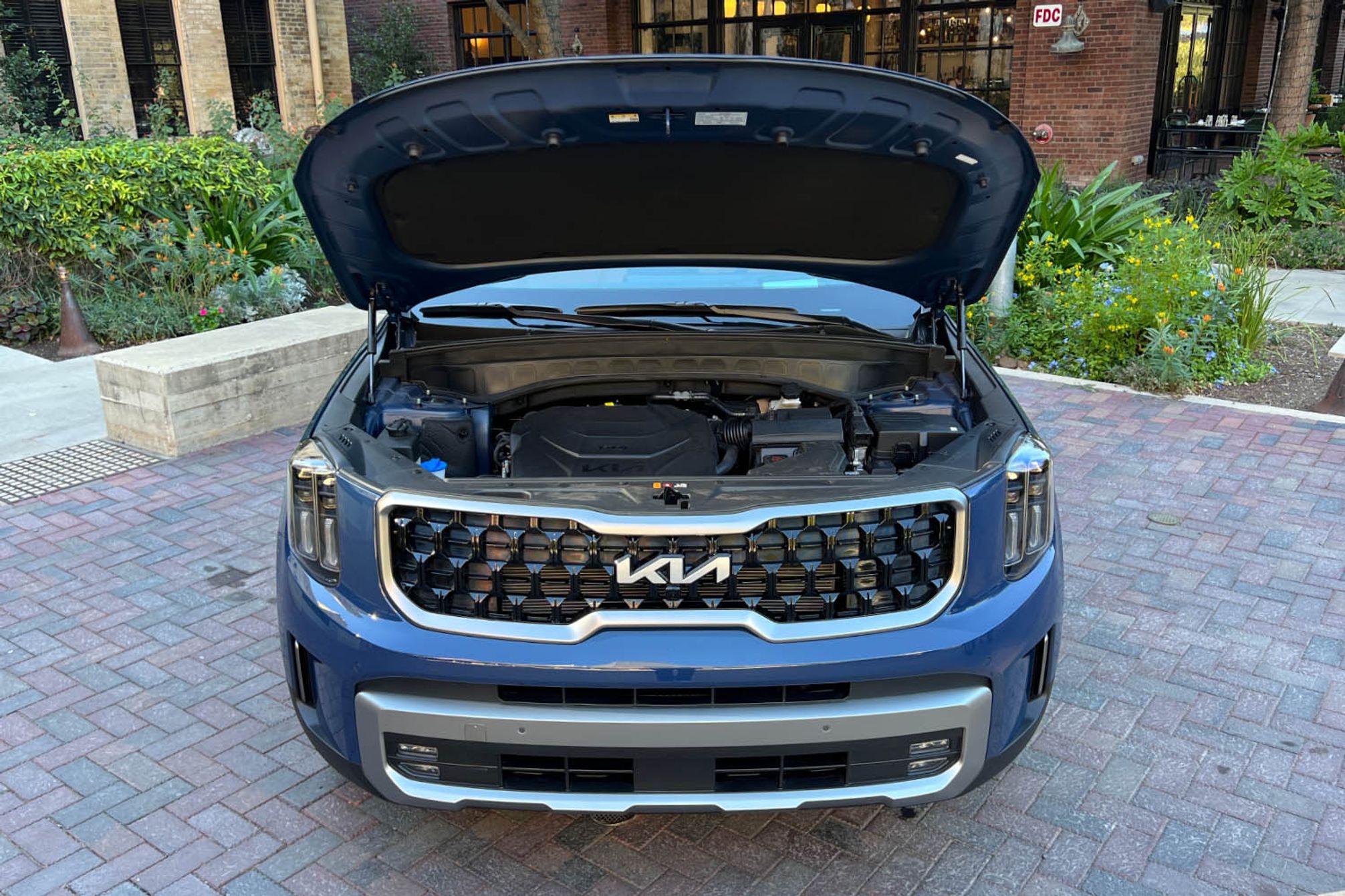 2023 Kia Telluride Review and Test Drive | Capital One Auto Navigator