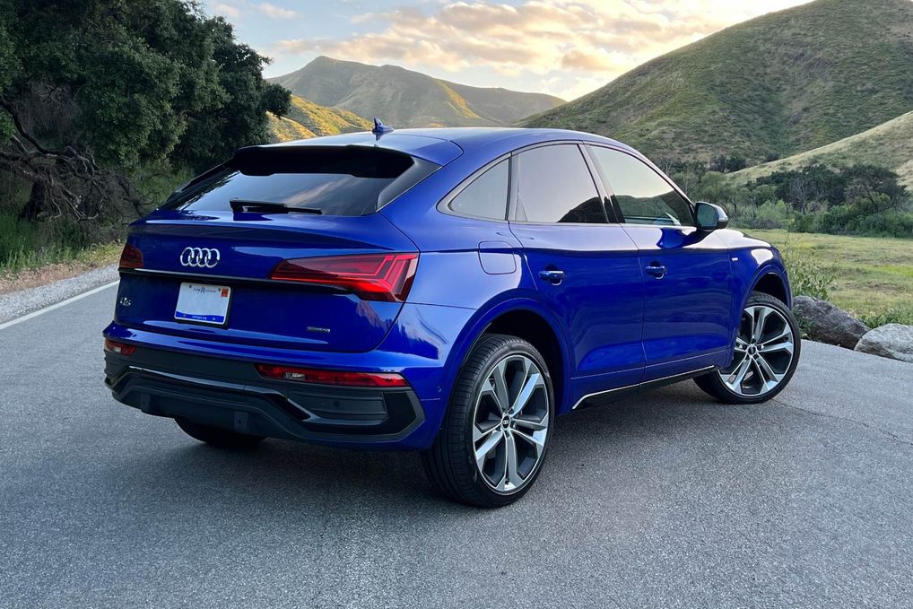 2023 Audi Q5 Review and Test Drive | Capital One Auto Navigator
