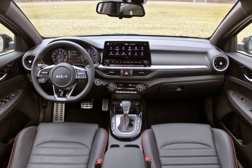 2022 Kia Forte Review and Test Drive | Capital One Auto Navigator