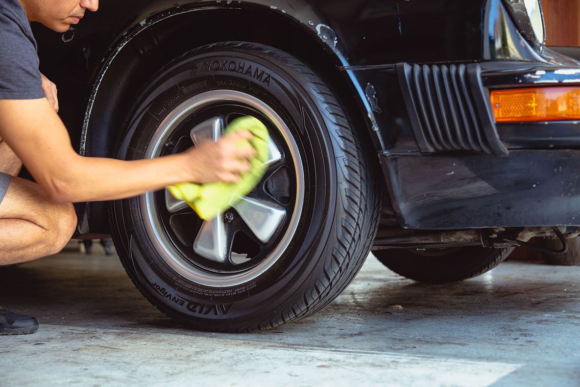 How to Remove Brake Dust From Your Car's Wheels | Capital One Auto ...