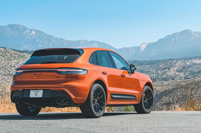 Compared: 2023 Mercedes-Benz GLC-Class vs. 2023 Porsche Macan | Capital ...