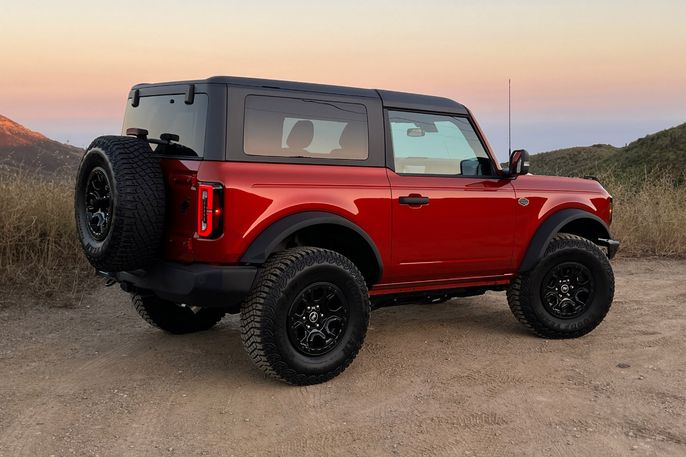 2023 Ford Bronco Review and Test Drive | Capital One Auto Navigator