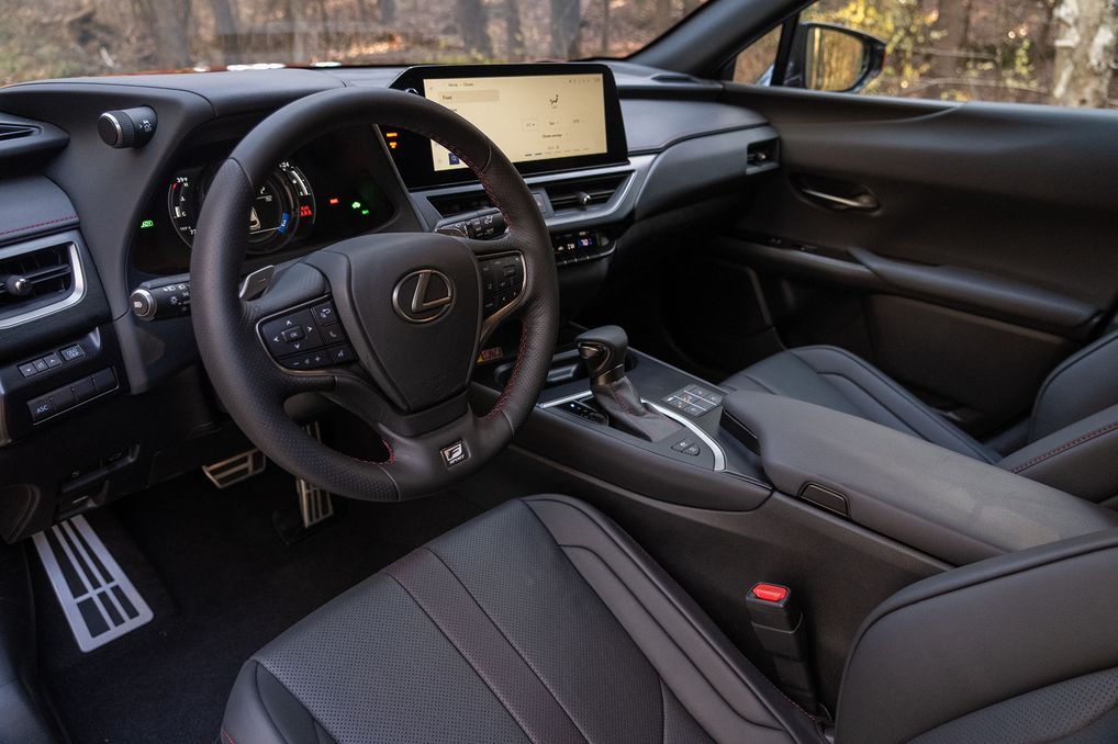 2024 Lexus UX Review and Test Drive | Capital One Auto Navigator