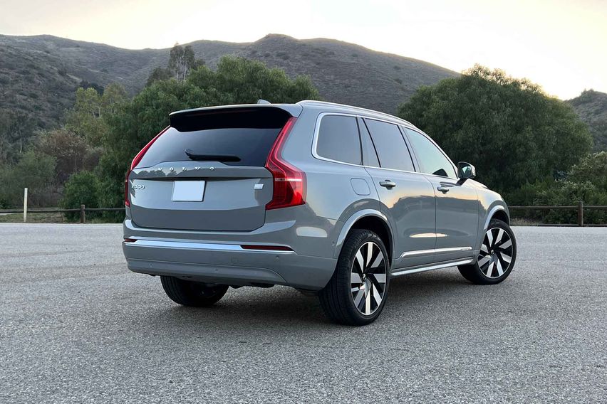 2024 Volvo XC90 Review and Test Drive | Capital One Auto Navigator