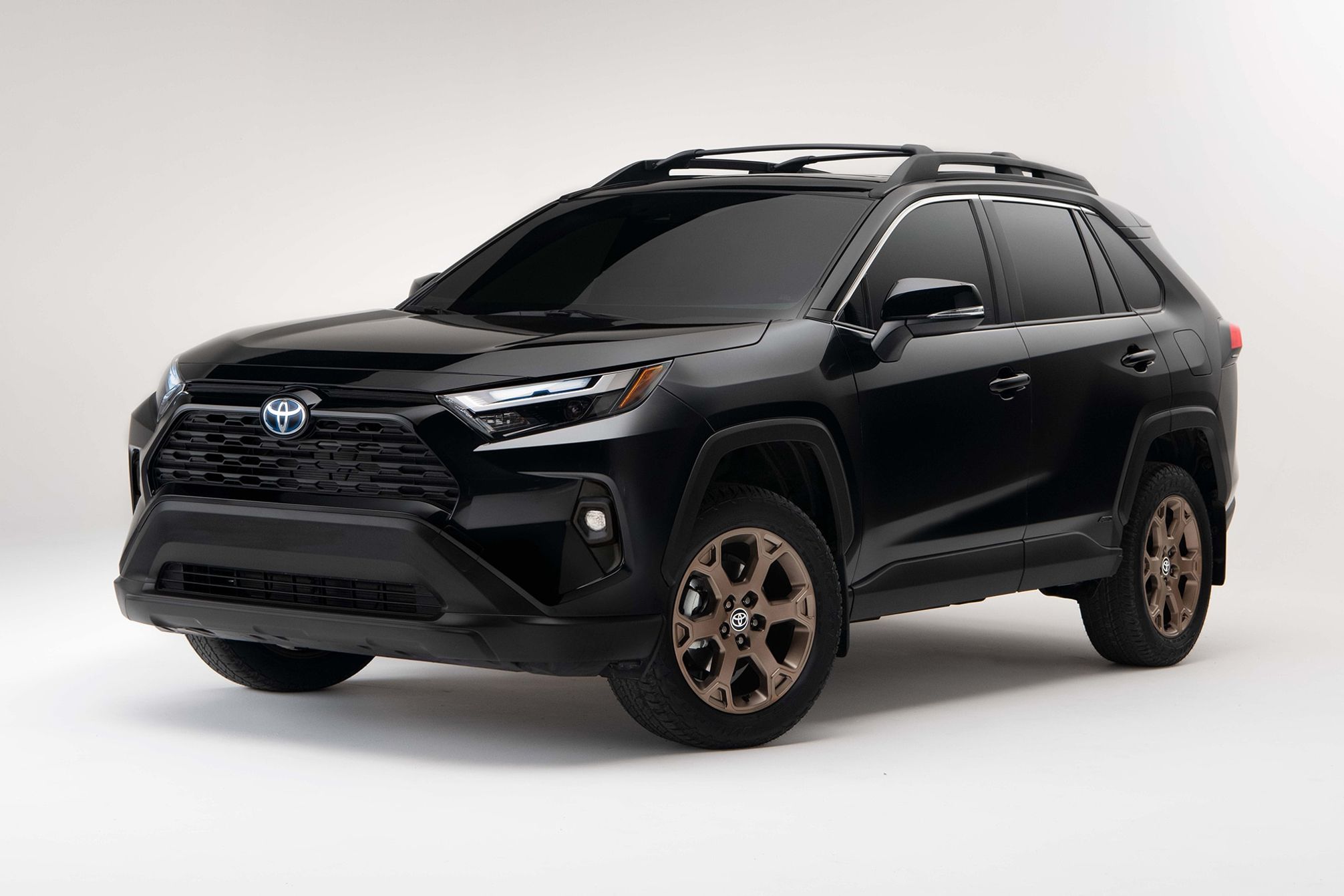 10 SUVs With the Best MPG for 2023 | Capital One Auto Navigator