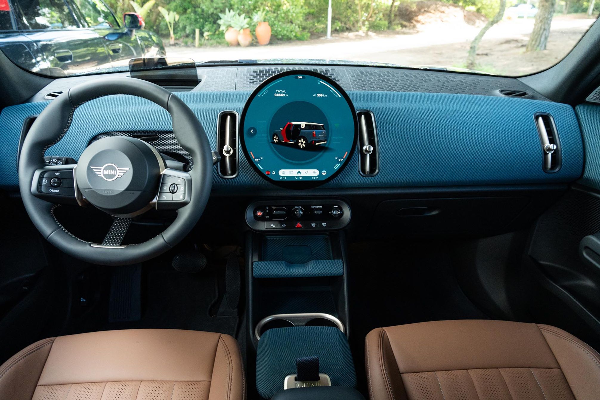 2025 Mini Countryman SE First Drive Review: Prime Electrification ...
