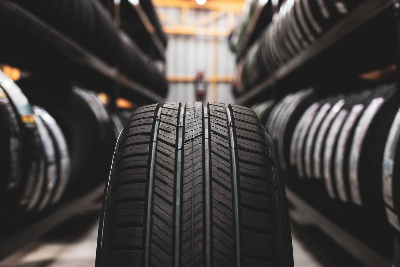 Directional vs. Non-Directional Tires | Capital One Auto Navigator