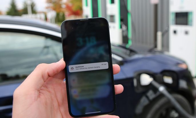 5 Ways Automakers May Be Collecting Your Data | Capital One Auto Navigator