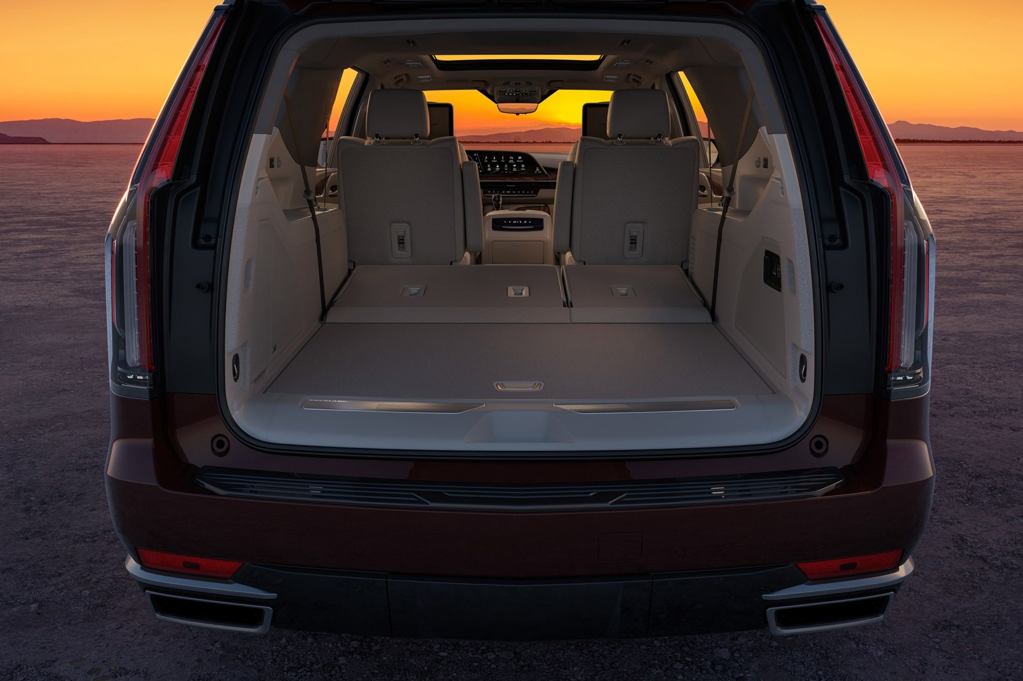 Compared: 2023 Cadillac Escalade ESV vs. 2023 Chevrolet Suburban ...