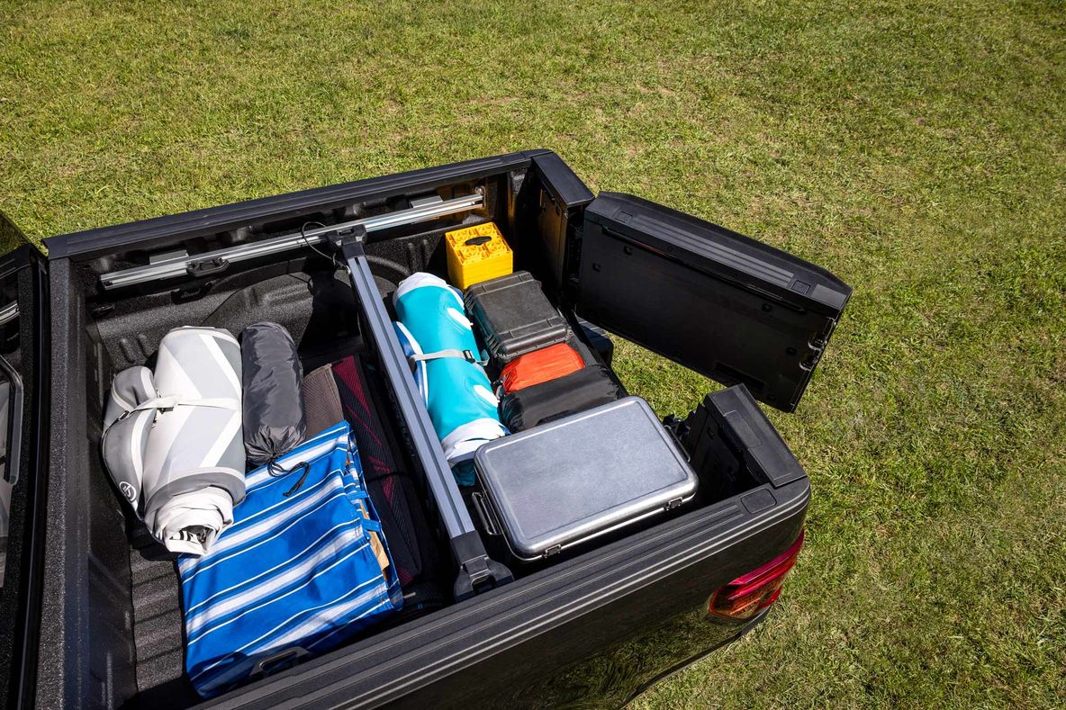 2024 Pickup Truck Tailgate Tech: The Latest Innovations | Capital One ...