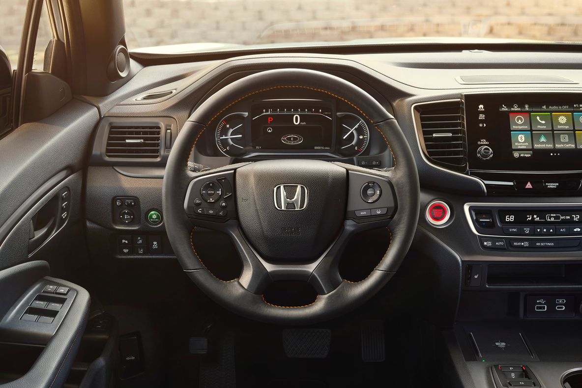 CPO Programs Compared: Honda vs. Nissan | Capital One Auto Navigator
