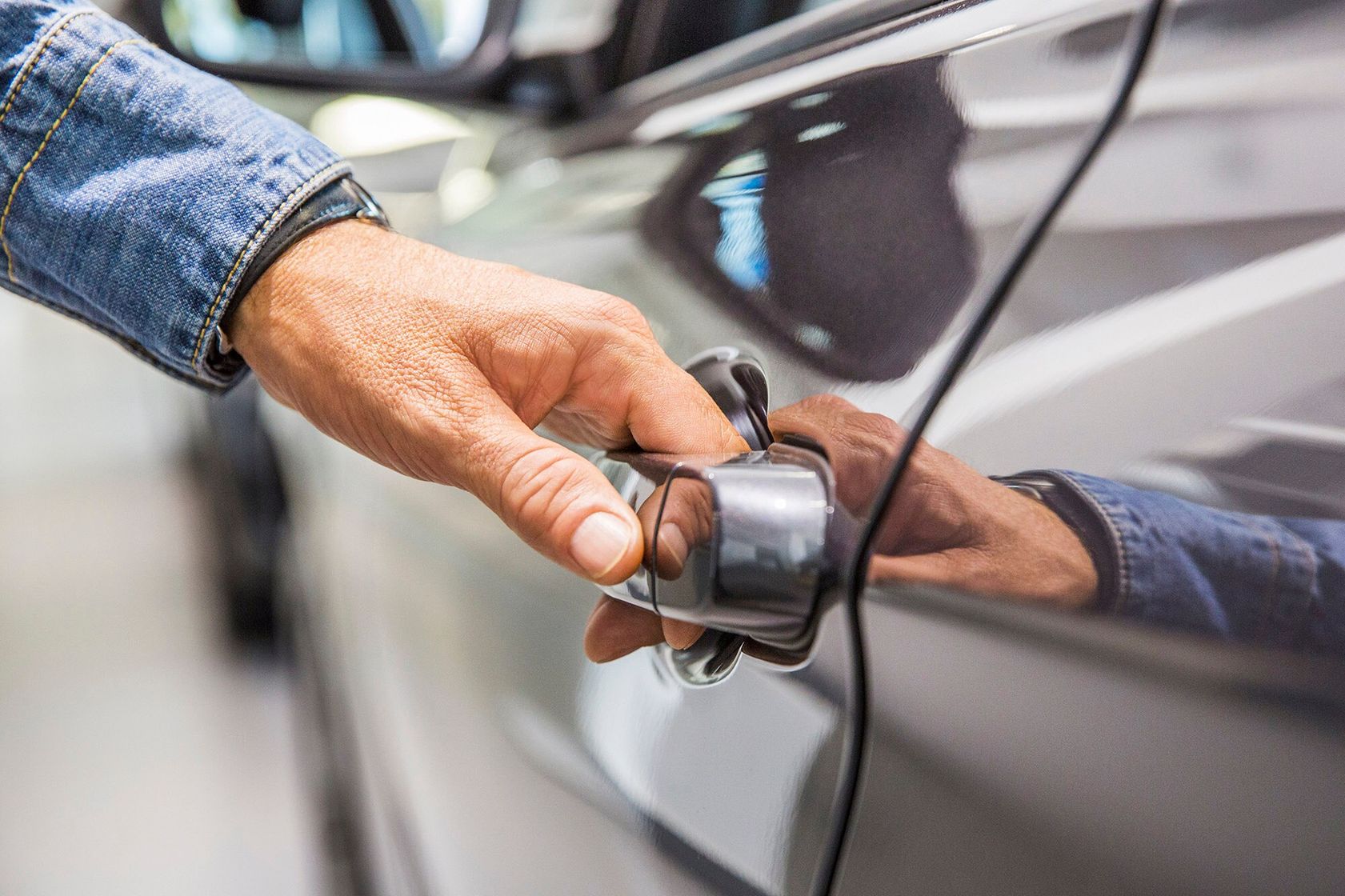 Why Car Panel Gaps Matter | Capital One Auto Navigator