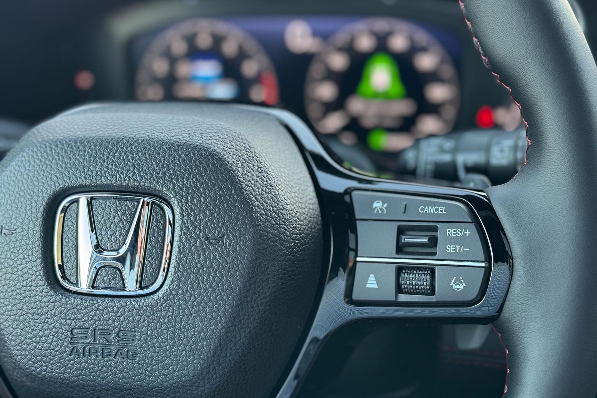 2025 Honda Pilot Review and Test Drive | Capital One Auto Navigator