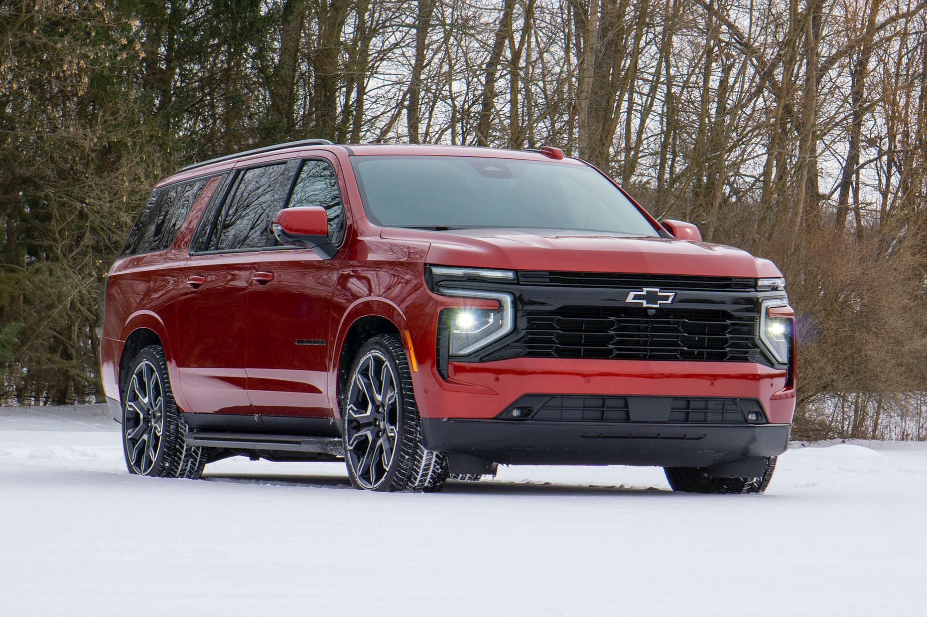 2025 Chevrolet Suburban Reviews, Price, MPG and More | Capital One Auto ...