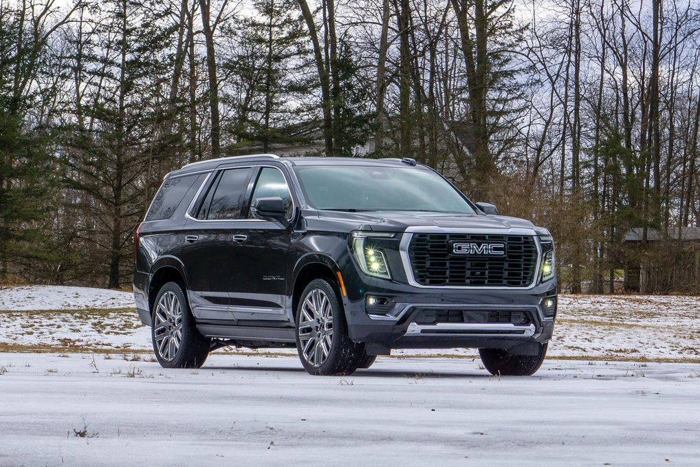 2025 GMC Yukon Review and Test Drive | Capital One Auto Navigator
