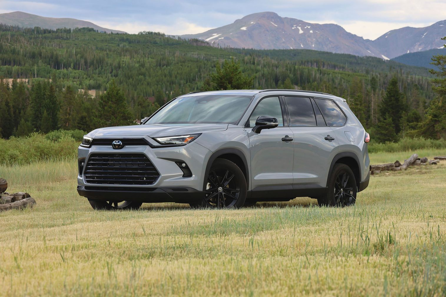 2025 Toyota Grand Highlander Review | Capital One Auto Navigator