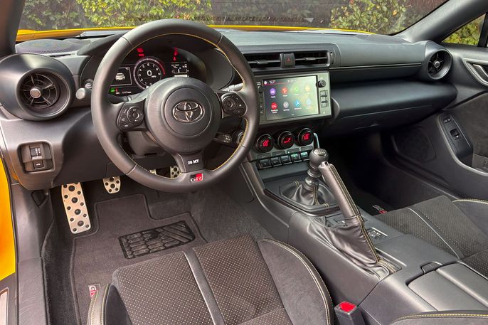 2026 Toyota GR86 Review: Track Test | Capital One Auto Navigator