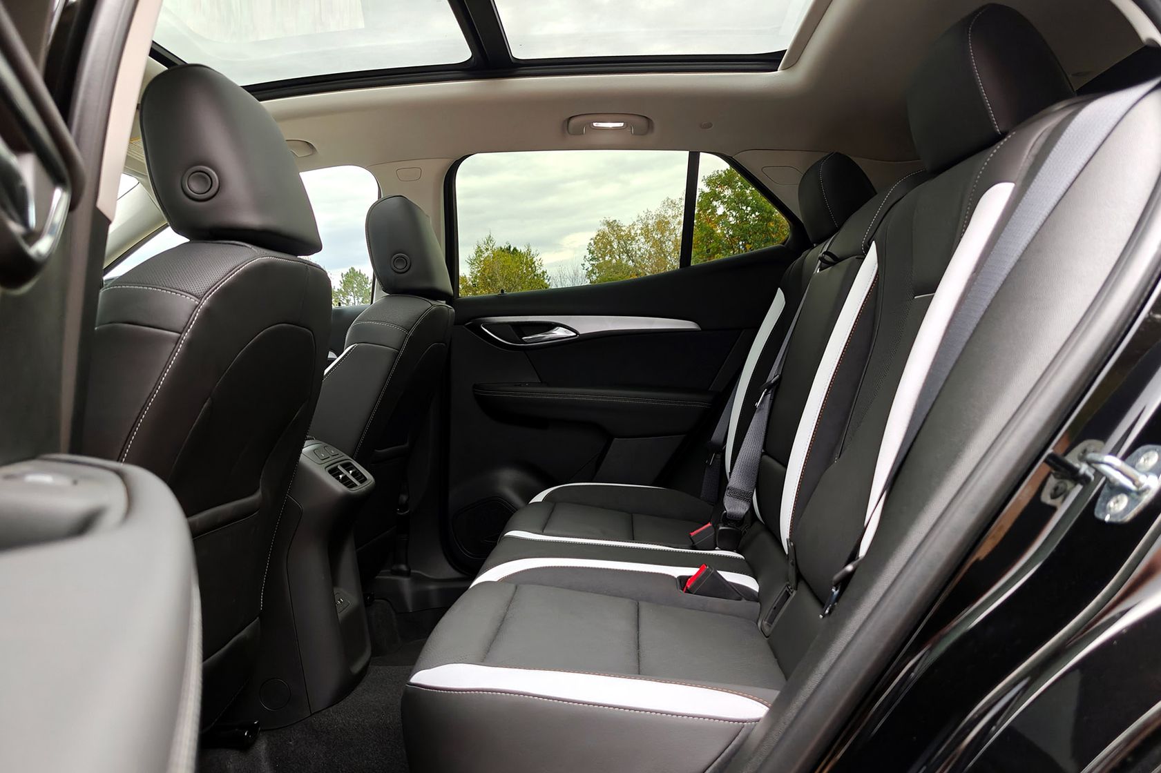 2025 Buick Envision Review | Capital One Auto Navigator