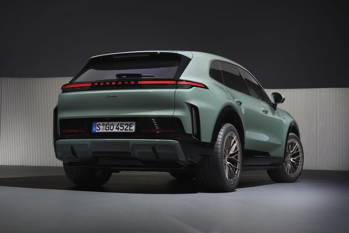 2026 Porsche Cayenne Electric Photos, Specs, and Tech | Capital One ...