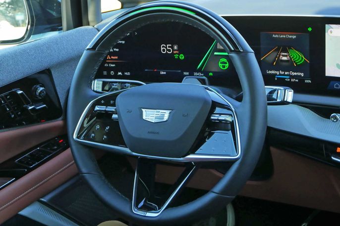 Super Cruise Review: Technology Test | Capital One Auto Navigator