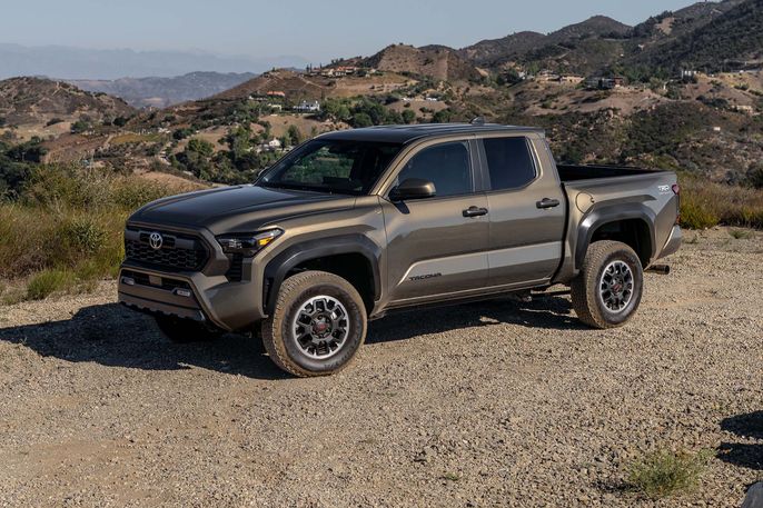 Compared: 2026 Toyota Tacoma vs. 2026 Chevrolet Colorado | Capital One ...