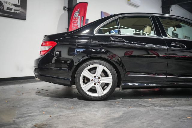 Used 2011 Mercedes-Benz C-Class 300 Luxury For Sale in Roswell, GA ...