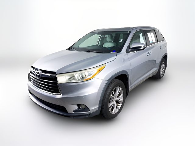 Used 2026 Toyota Highlander XLE For Sale in Tampa, FL | Auto Navigator