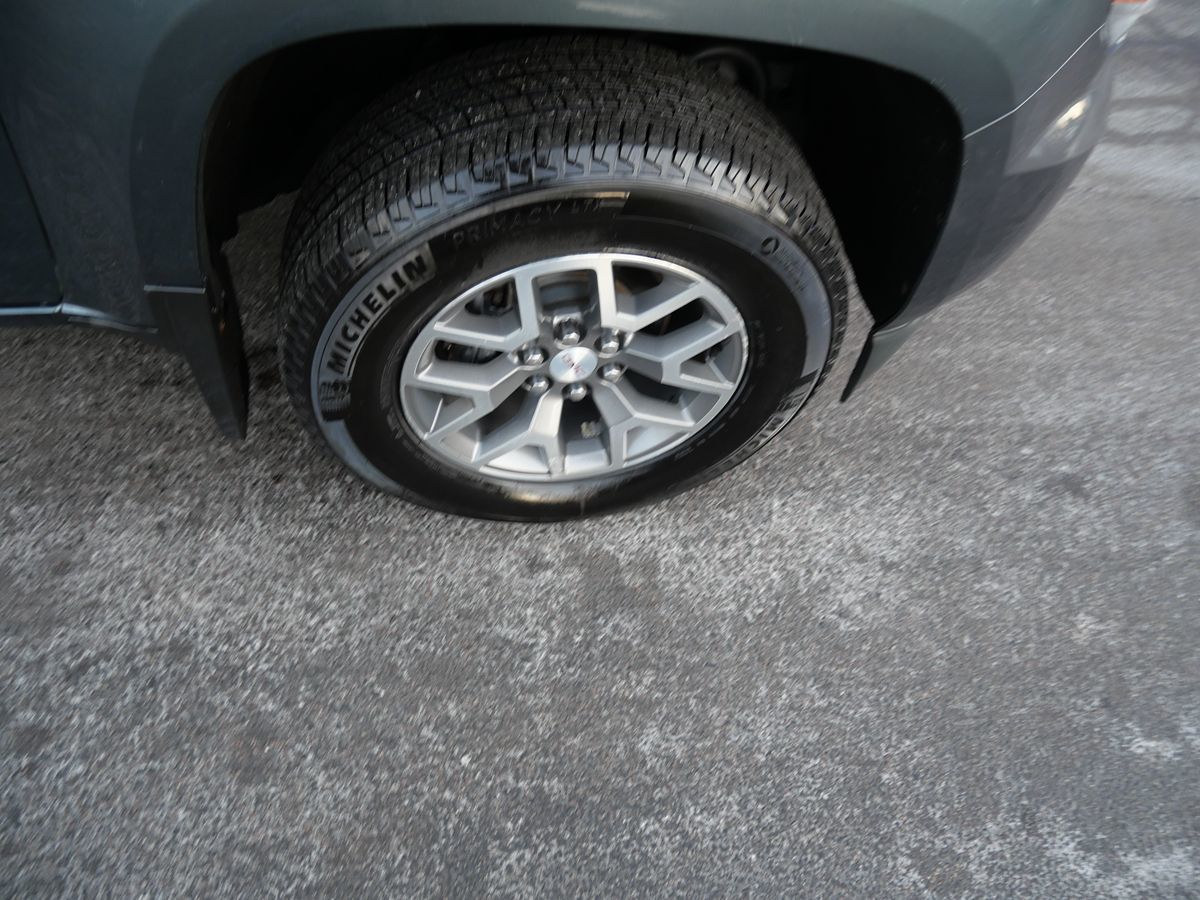 Used 2015 GMC Canyon SLE For Sale in Easton, MA | Capital One Auto ...