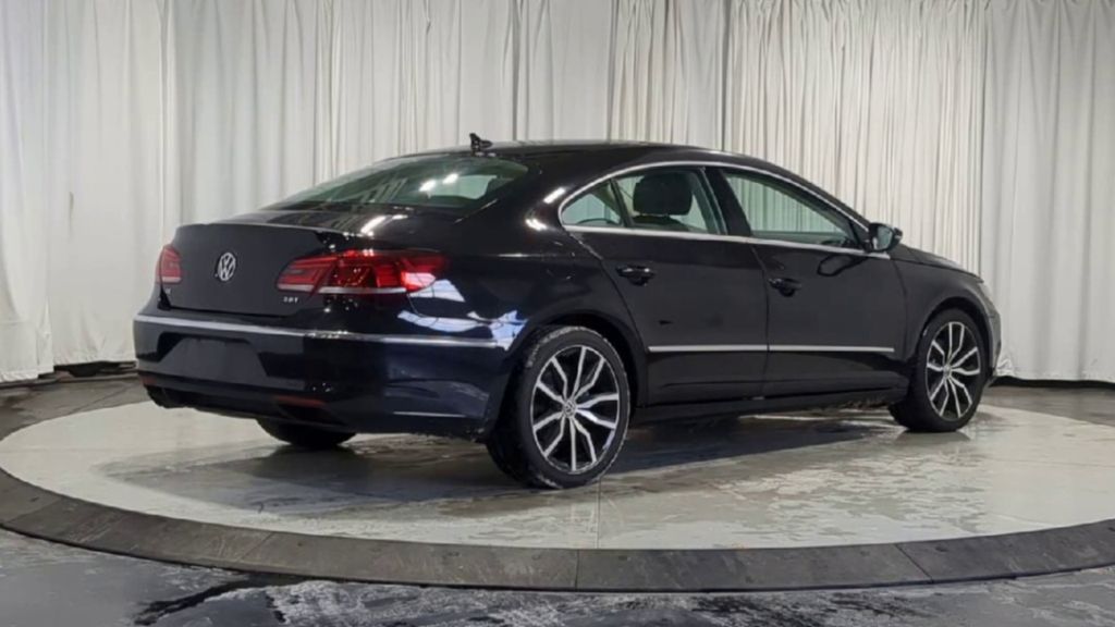 Used 2015 Volkswagen CC Executive For Sale in Troy, MI | Capital One ...
