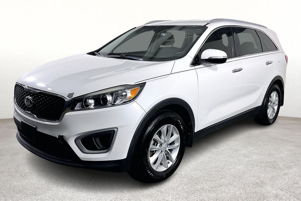 Used 2017 Kia Sorento LX For Sale in Tulsa, OK | Capital One Auto Navigator