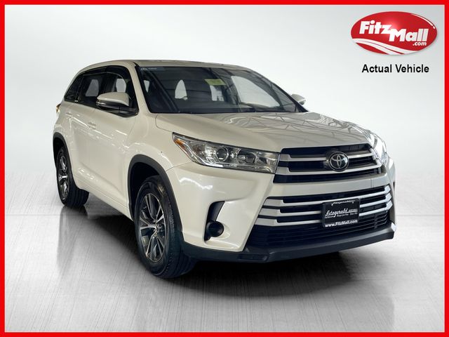 Used 2017 Toyota Highlander SUV For Sale in Washington, DC | Auto Navigator