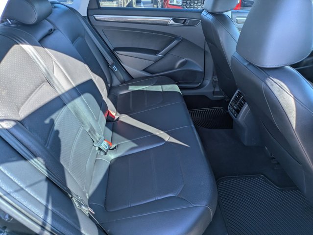 Used 2017 Volkswagen Passat 1.8T SE Technology For Sale in Castroville ...