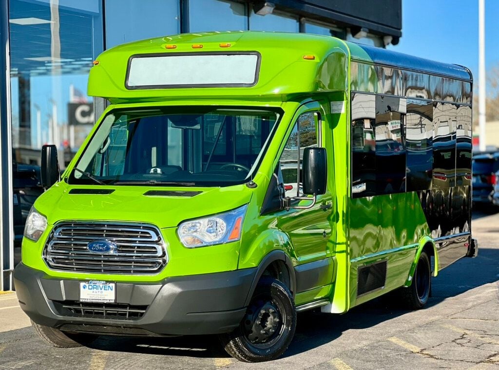 Used 2018 Ford Transit Base For Sale in Waukegan, IL | Capital One Auto ...