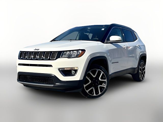Used 2025 Silver Jeep Compass For Sale in Milwaukee, WI | Auto Navigator