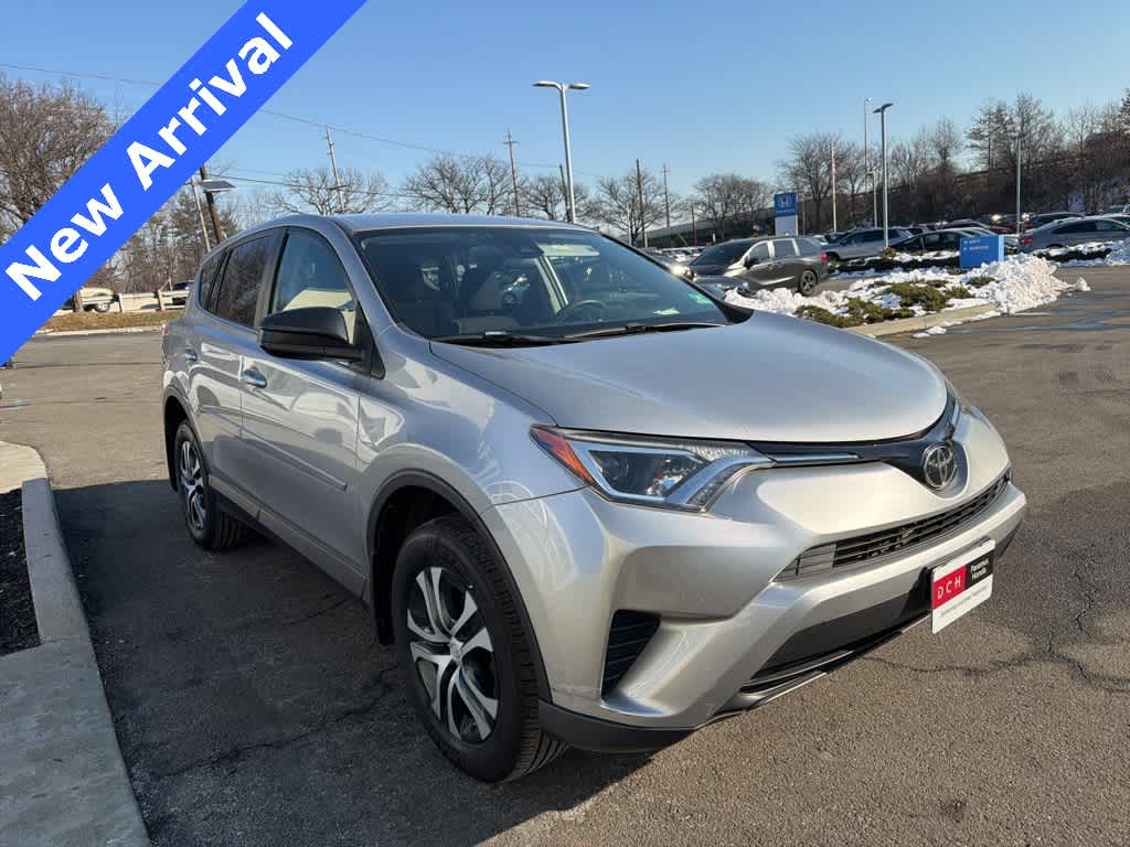 Used 2018 Toyota RAV4 LE For Sale in Paramus, NJ | Capital One Auto ...