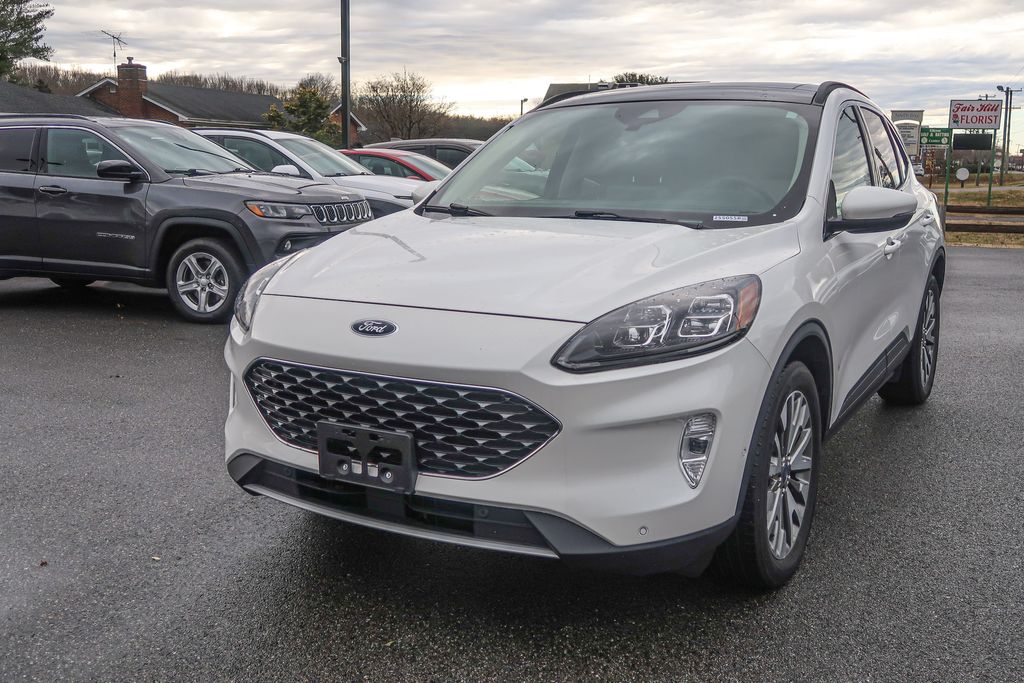 Used 2020 Ford Escape Hybrid Titanium For Sale in Elkton, MD | Capital ...