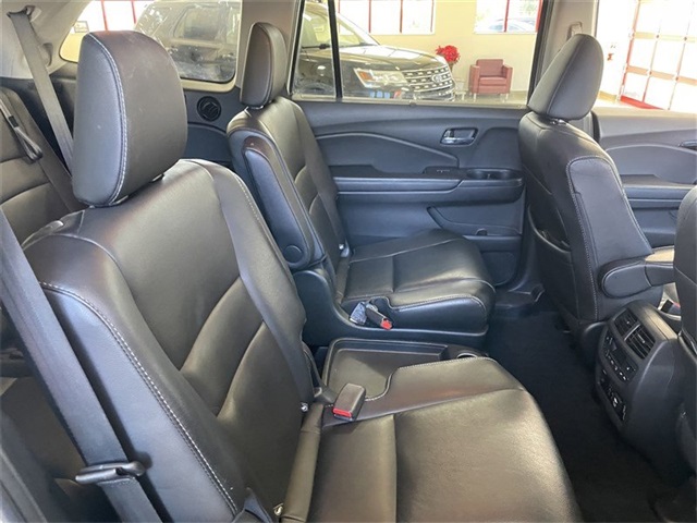 Used 2020 Honda Pilot Touring 7-Passenger For Sale in Lowell, MA ...