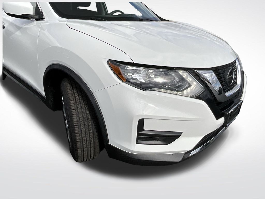 Used 2020 Nissan Rogue S For Sale in Crystal Lake, IL | Capital One ...