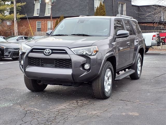 Used 2020 Toyota 4Runner SR5 For Sale in St. Louis, MO | Capital One ...