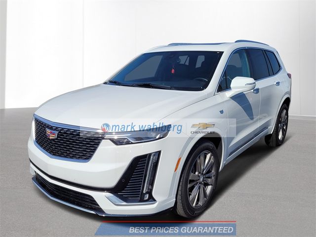 Used 2021 Cadillac XT6 for Sale in Columbus, OH | Capital One Auto ...