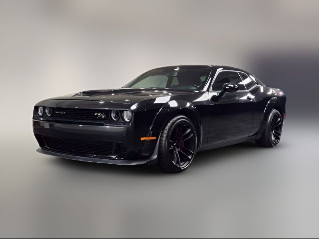 2004 dodge challenger hellcat