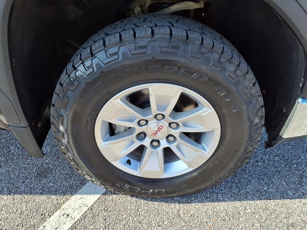 Used 2021 GMC Sierra 1500 SLE For Sale in Tampa, FL | Capital One Auto ...